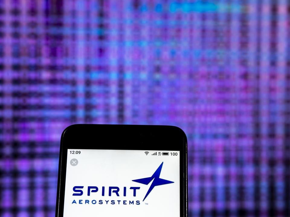 Pick Boeing Stock Over Spirit AeroSystems For Better Gains