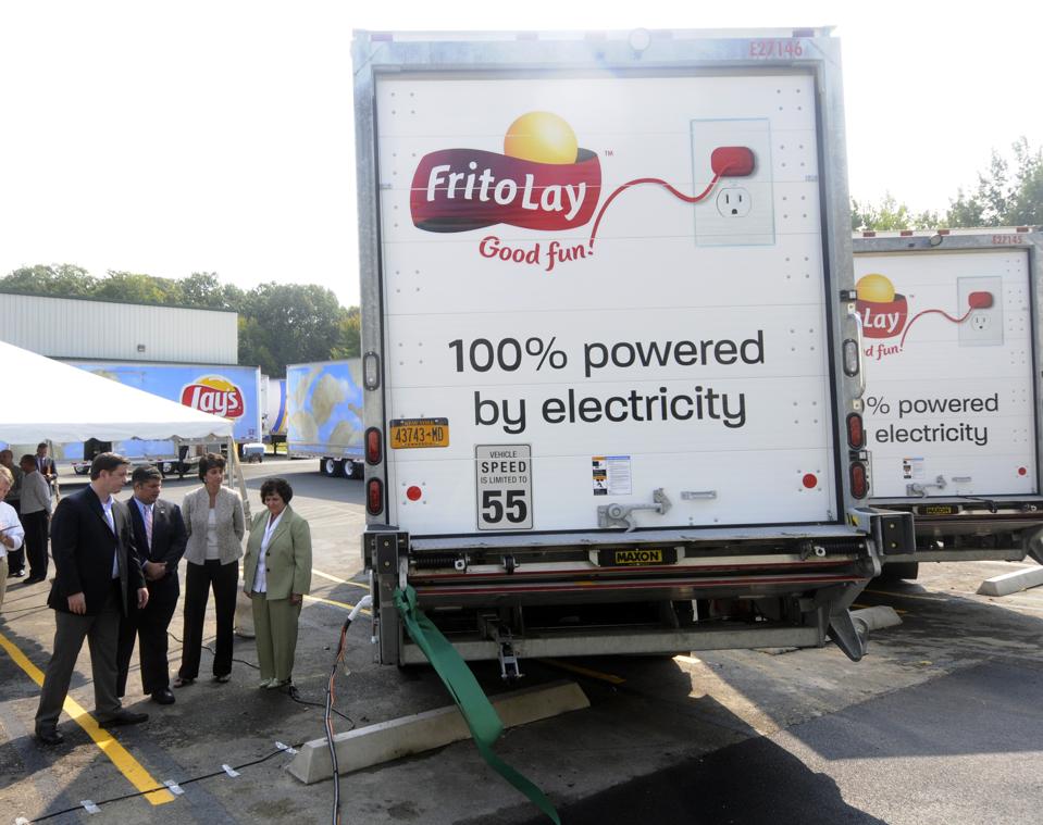 Western And Northeast States Set Ambitious Goal For Electric Buses ...