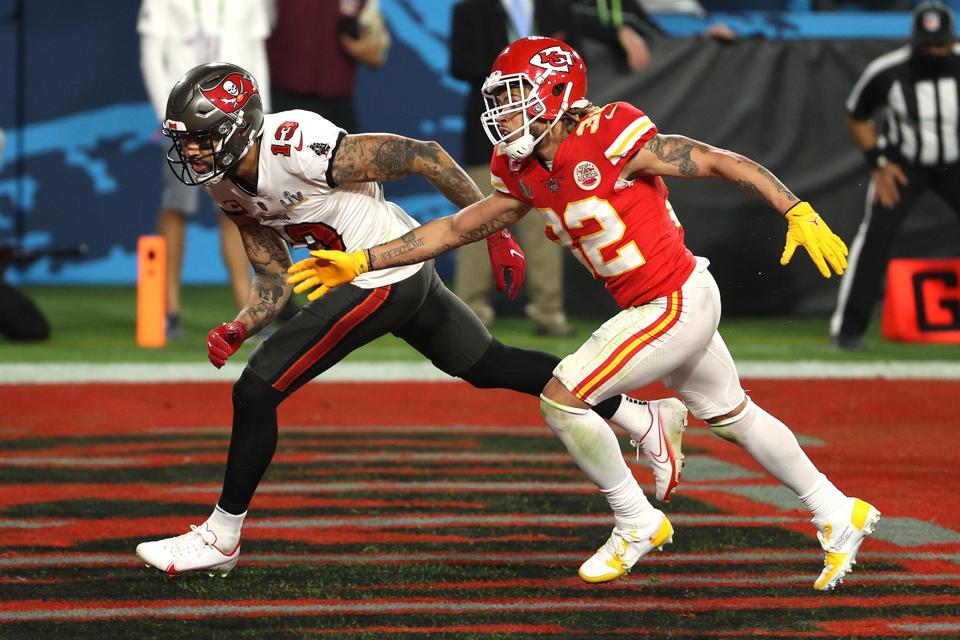 Super Bowl LV: Questionable Penalties Taint Tampa Bay Buccaneers’ Win ...