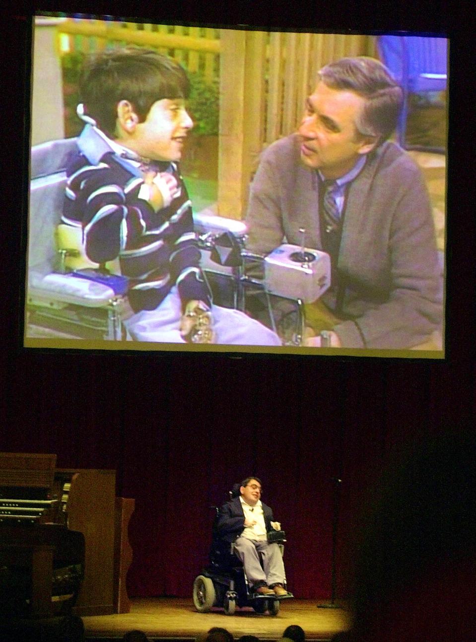 5 Heartwarming Storytelling Lessons From Mr. Rogers