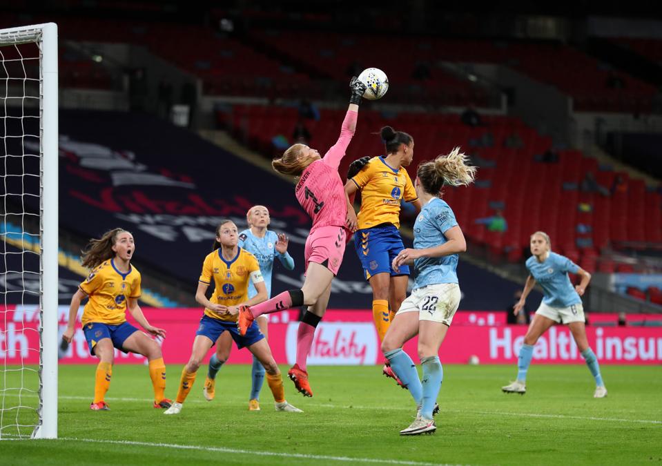 Sandy MacIver Aiming For Tokyo Games, Nine Years After Carrying The ...