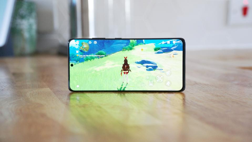 Gaming On The Samsung Galaxy S21 Ultra: Almost Ready For The Future