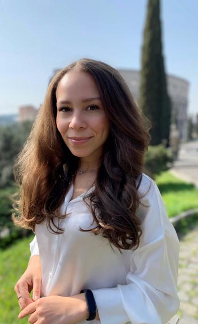 The Iconic ‘Afghan Girl’ Who Graced National Geographic Cover Is Given ...