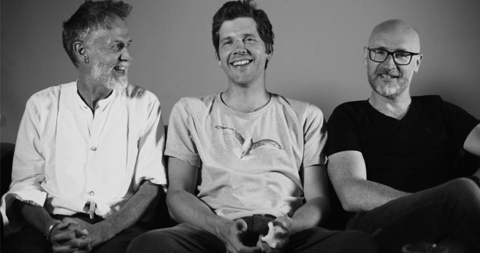 Three Friends Explore The Obscure And Potent Substance 5-MeO-DMT In ...