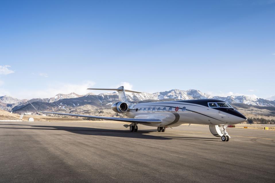 Flying Colors: Gulfstream’s $75 Million Flagship Jet Marks A Great Year ...