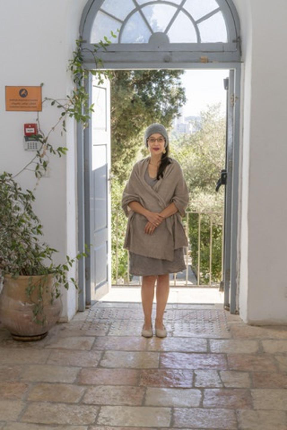 A (Virtual) Journey With The People of Jerusalem