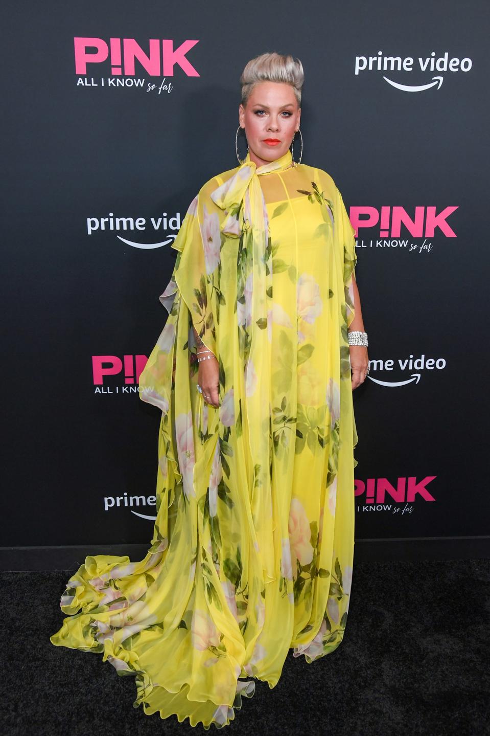 Pink, J. Cole, Coldplay, The Weeknd And Machine Gun Kelly: 5 Songs ...