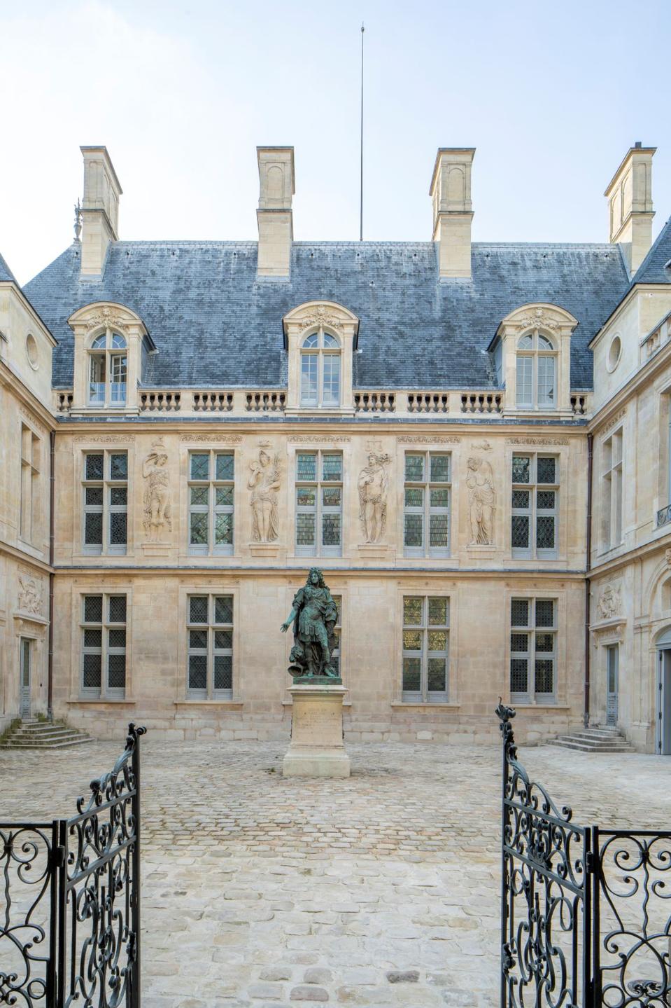 Inside Musée Carnavalet, The Museum That Uncovers Parisian History