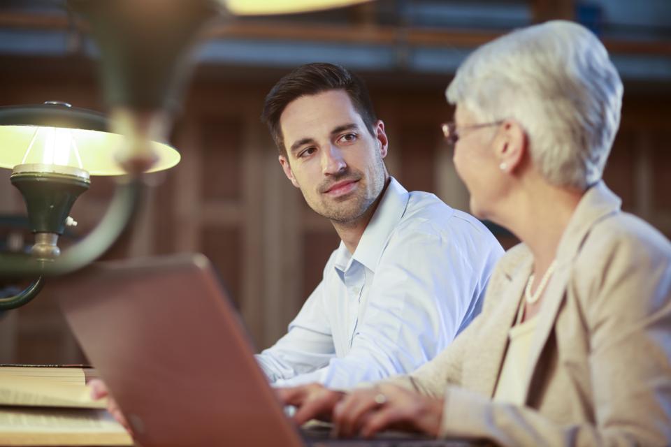 How To Foster Intergenerational Leadership In The New Normal