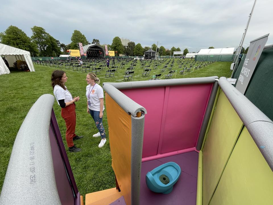 The New Open Air Women’s Toilet Promising Peequality…