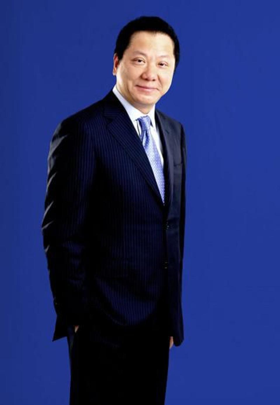 Philippine Tycoon Andrew Tan’s Megaworld Seeks $565.5 Million From Call ...