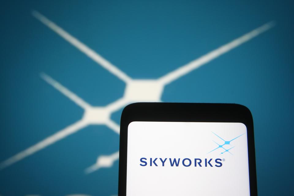 Strong 5G Demand Could Push Skyworks Solutions Stock Past $200