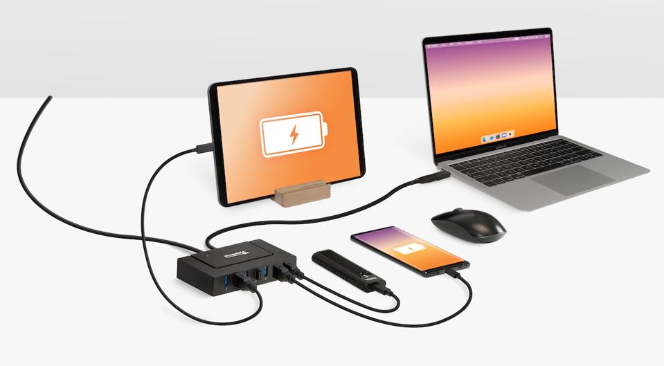 Plugable’s Latest USB Hub Offers Charging And Data From All Seven Ports