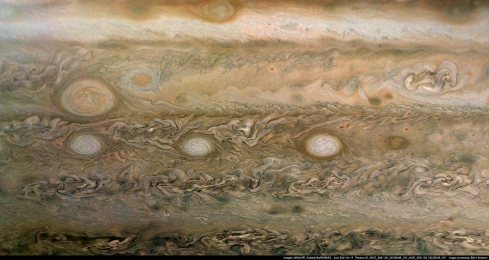 In Photos: NASA’s $1 Billion Juno Mission At Jupiter…