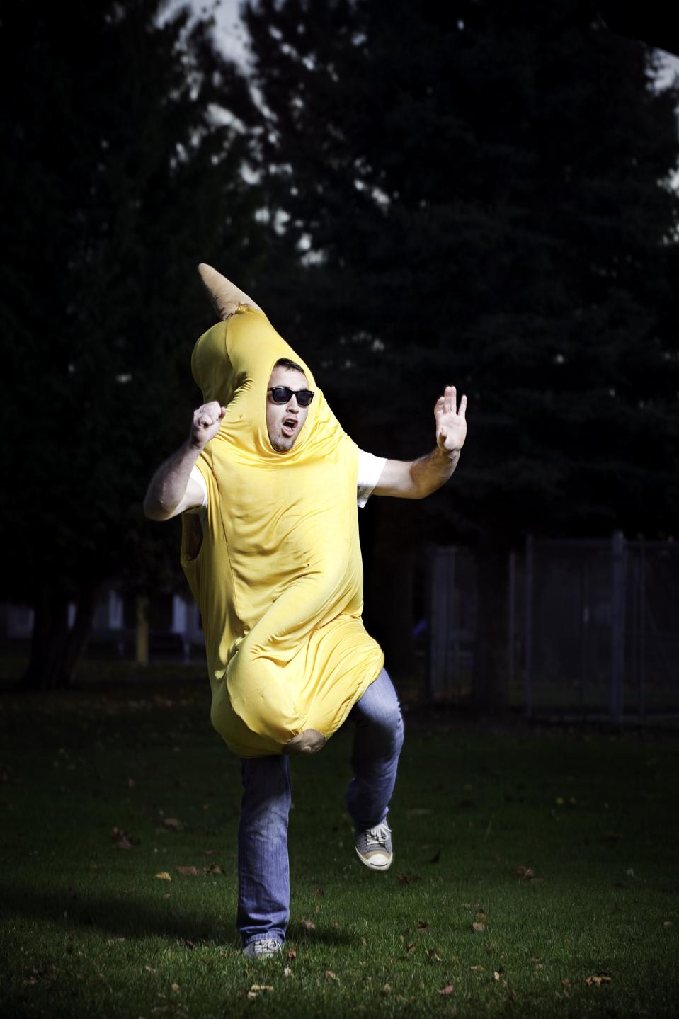 It’s ‘Peanut Butter Jelly Time’: Dancing Banana…