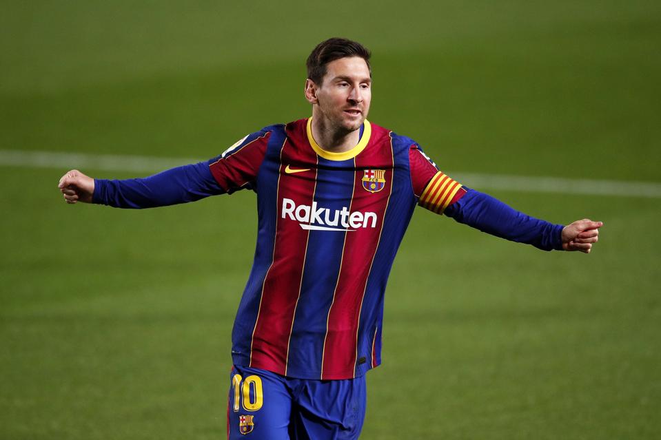 Lionel Messi Willing To Take Pay Cut For FC Barcelona Return - Reports