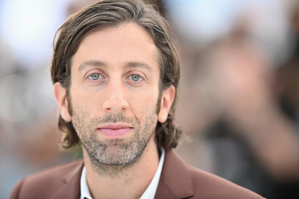 How Simon Helberg Went To Extremes To Snag A Role In ‘Annette’