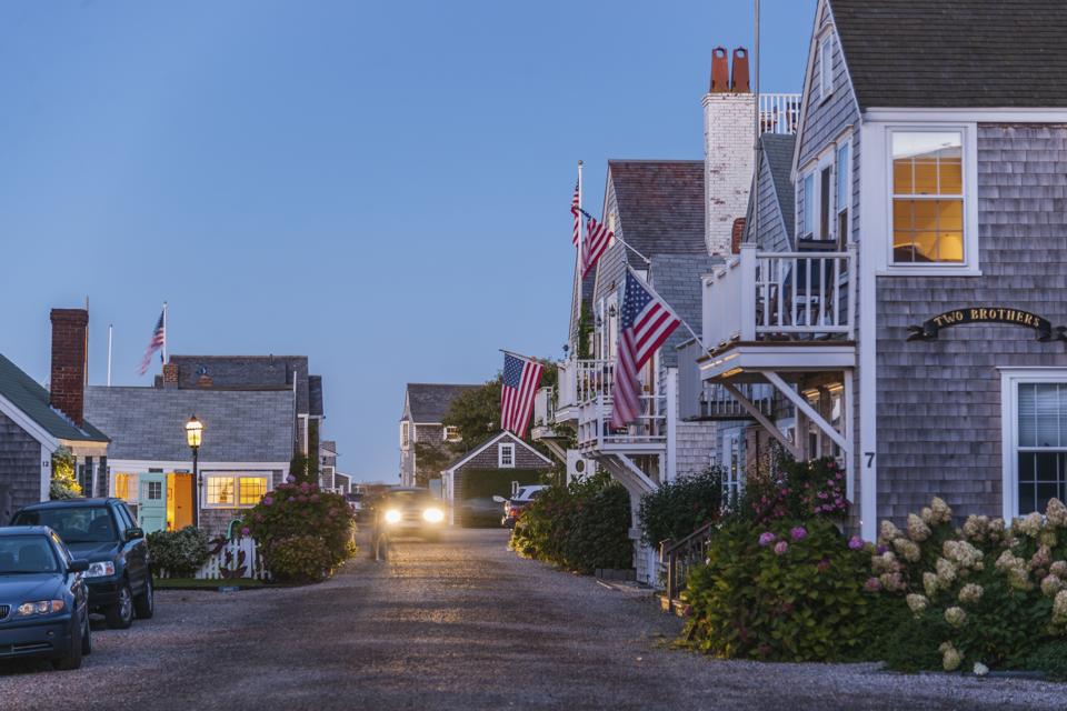 Looking For An Idyllic Autumn Getaway? Give Nantucket A Try