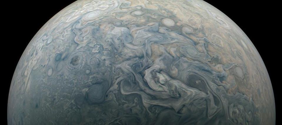 See 7 Breathtaking New Photos Of The ‘King Of Planets’ Taken This Week ...