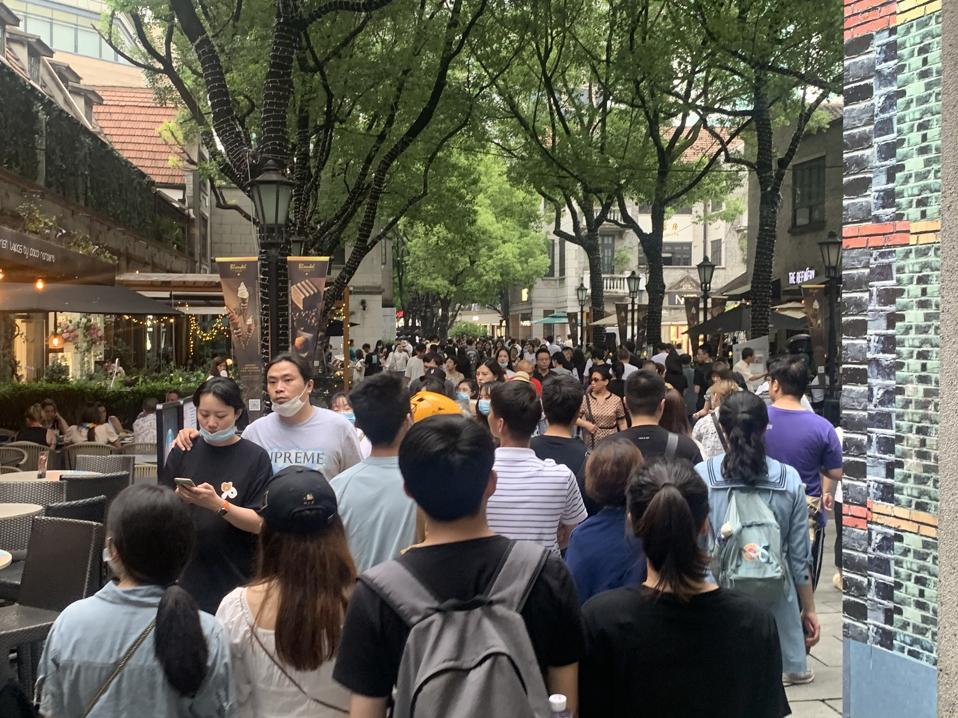 Billionaire Vincent Lo’s Shui On Land Submits Plan To List Shanghai’s ...