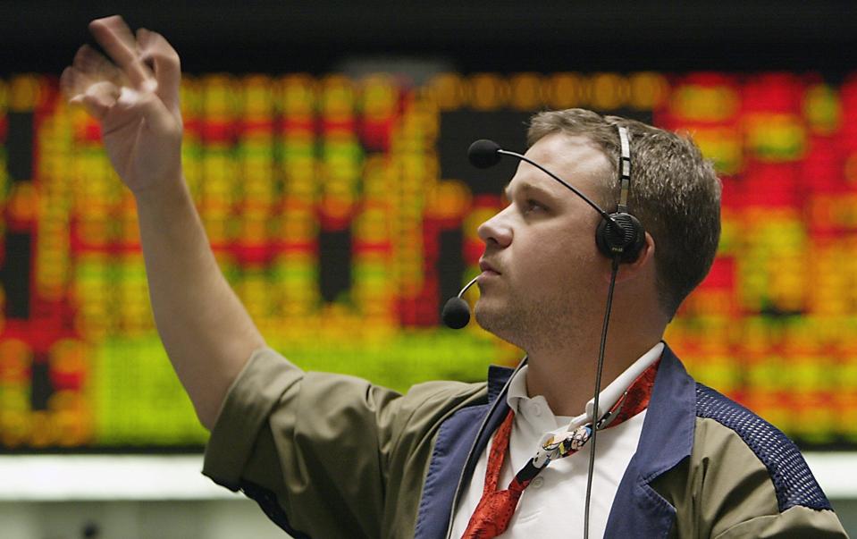 The U.S. Treasury 10-Year Yield Is On The Rise. Here’s How To Trade It.