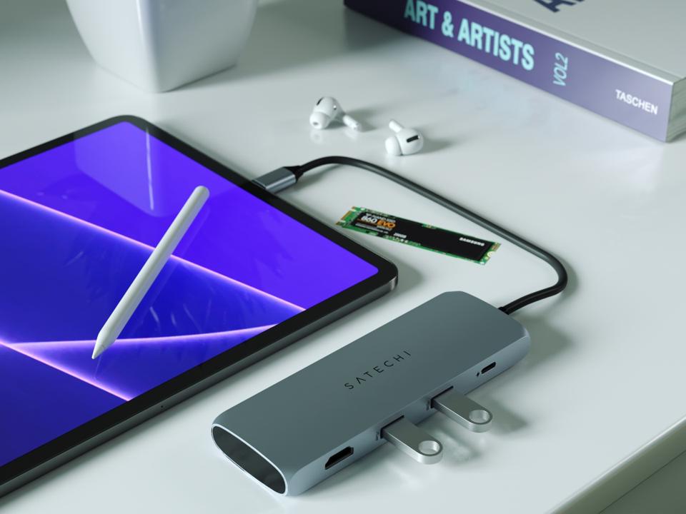 Satechi’s New USB-C Hub Has A Slot For An M.2 SATA Drive