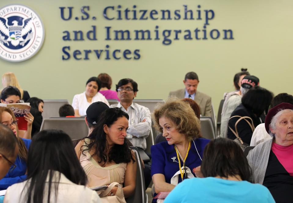 USCIS Settlement Is Good News For L-1 And H-1B Visa Spouses