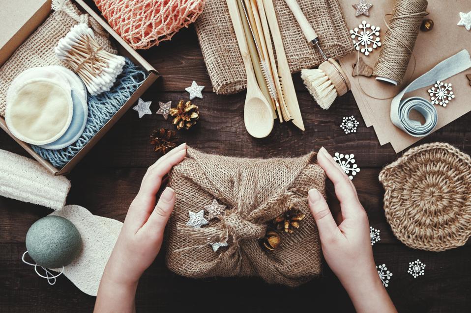 Holiday Gift Guide 2021: The Best Practical Gifts For Your Eco ...