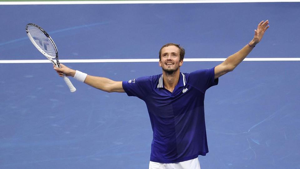 Tecnifibre Tennis Rackets On The Upswing Behind Medvedev, Swiatek