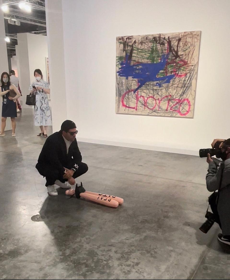 Conceptual Artist Massimo Agostinelli Shows His First NFT Intervention ...