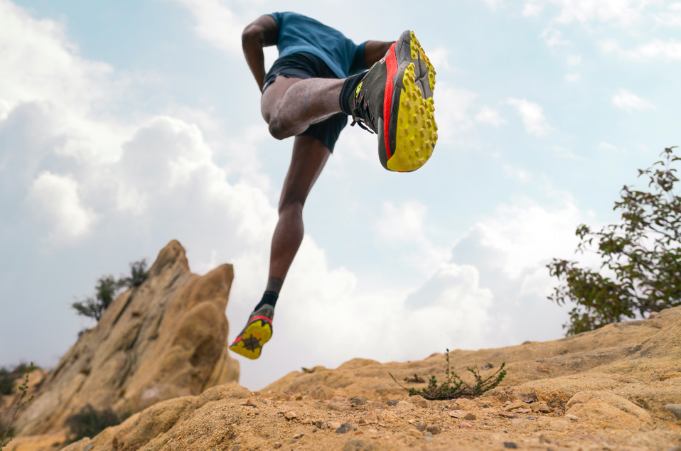 Hoka Delivers Trail Racing Shoe With Two Parallel Carbon Fiber Plates