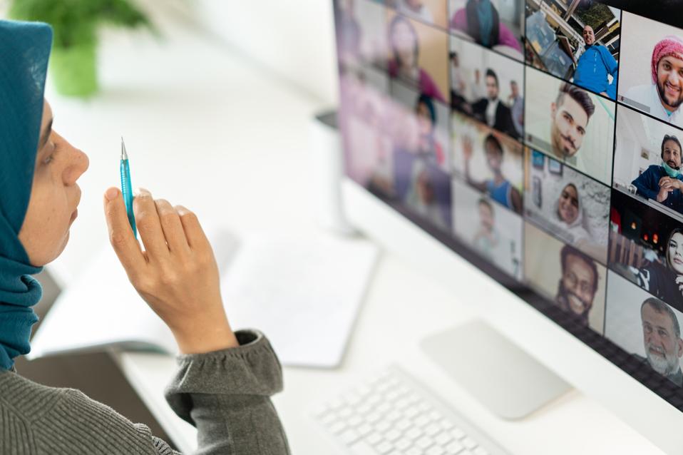 The 3E Framework For Smashing Hybrid Events