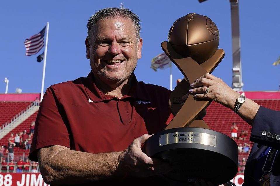 Arkansas Razorbacks ‘Want More’ After Finishing 2021 Season With Nine Wins