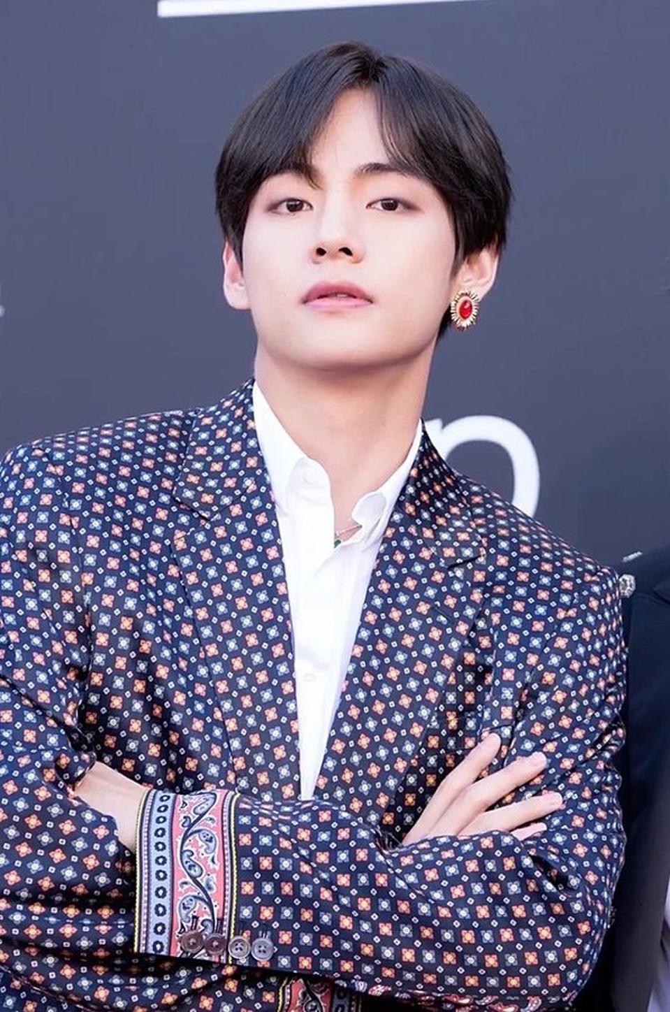 BTS’s V Is The Third Male K-Pop Solo Star To Hit Billboard’s Global ...