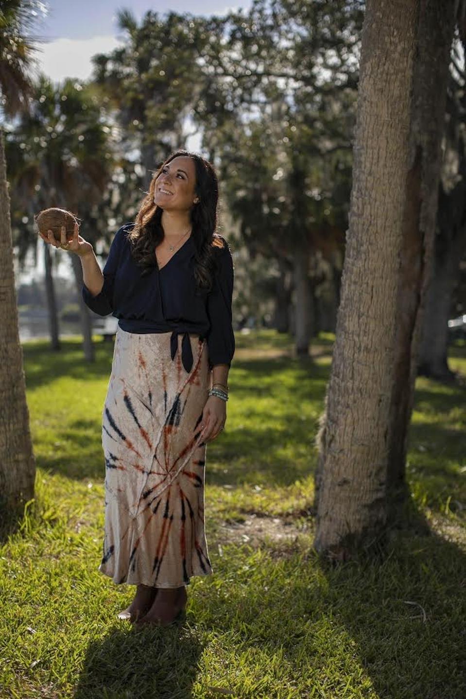 Meet Conscious Coconut: The Coconut Oil That Gives Back