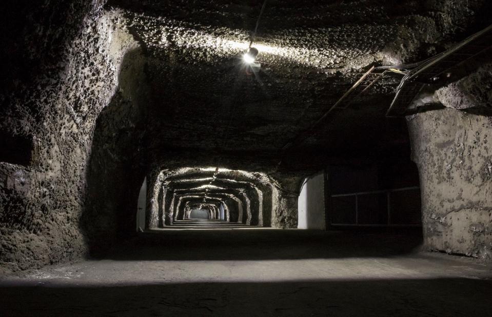 Creating Large-Scale Clean Energy Storage With Underground Brine [Video]
