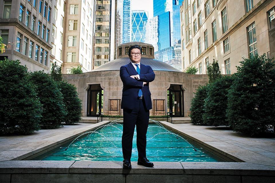 Korean Private Equity Billionaire Michael Kim Sells $1 Billion Stake In ...