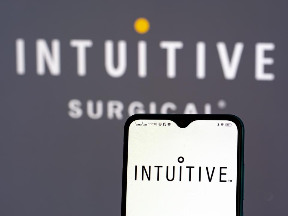 What To Expect From Intuitive Surgical’s Q1?