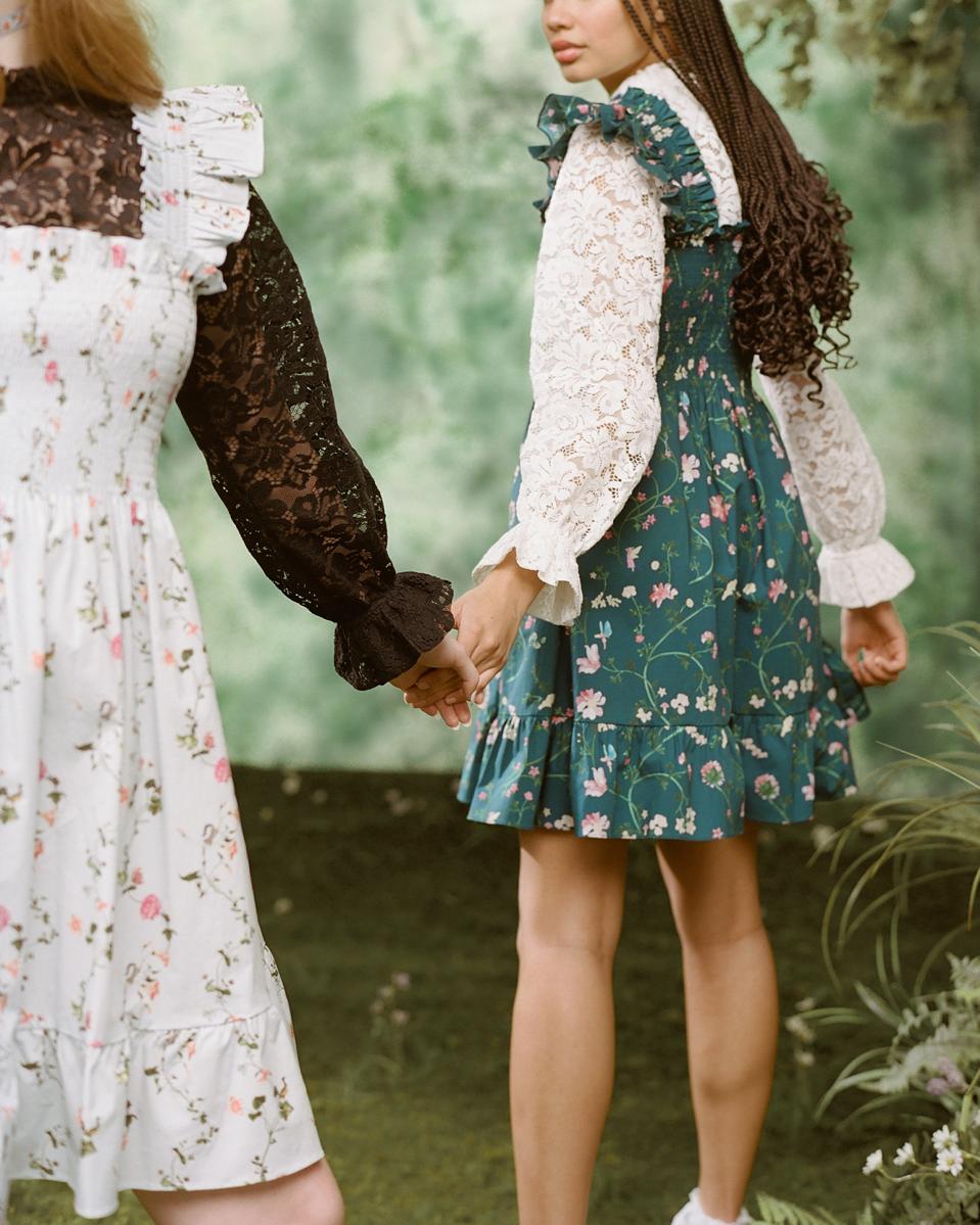 How To Wear The Cottagecore Trend For Winter