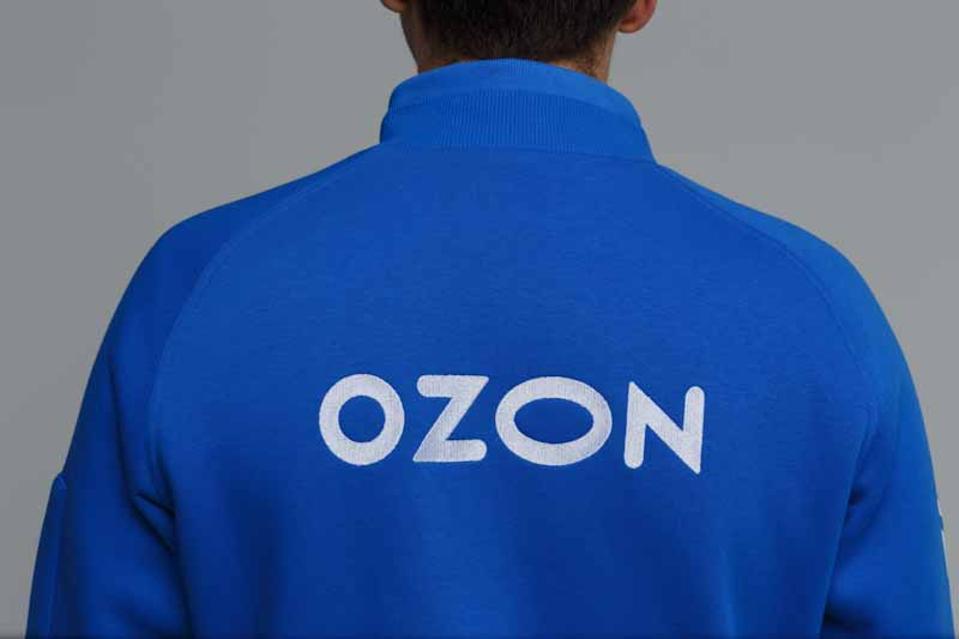 Nasdaq Halts Trading In ‘Russian Amazon’ As Ozon Stock Crashes