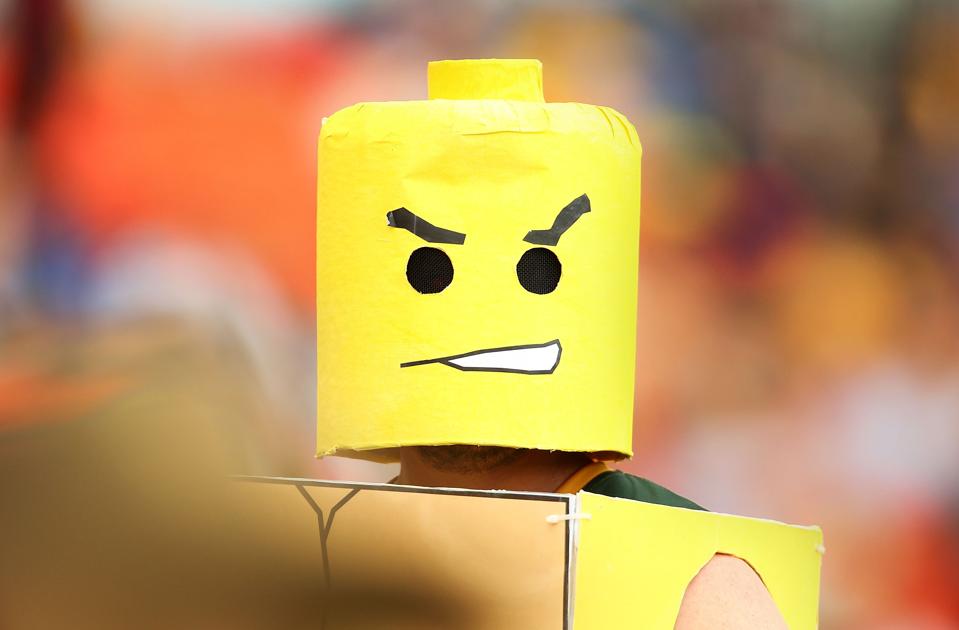 Software Lego, The Paradox Beyond The Blocks