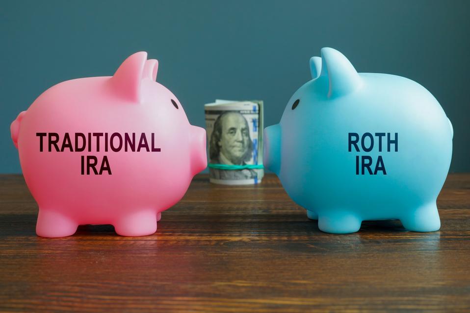 What’s The Difference Between A Traditional IRA And A Roth IRA?