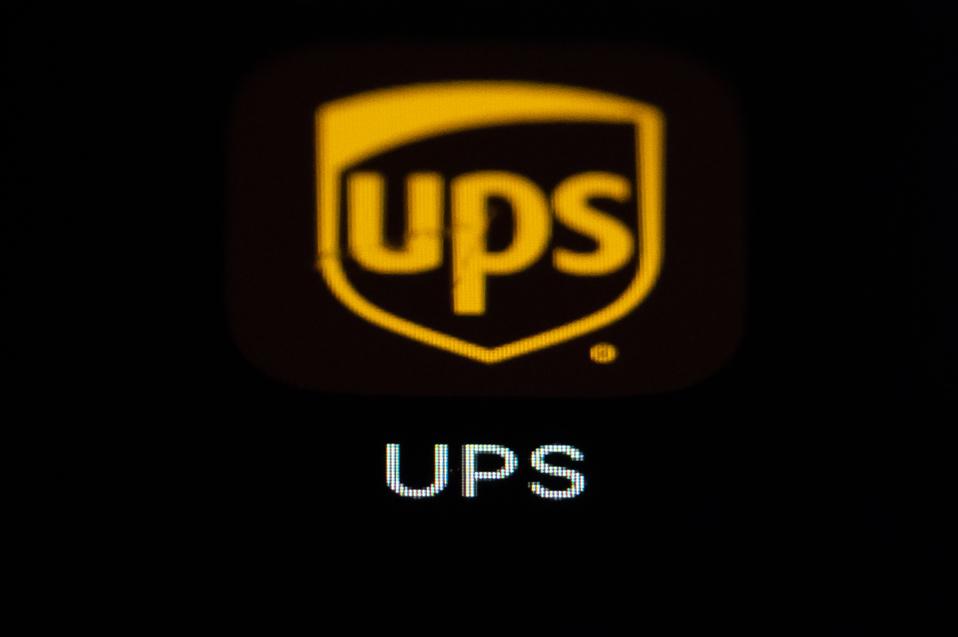 This Broadband Company Is A Better Pick Over UPS Stock
