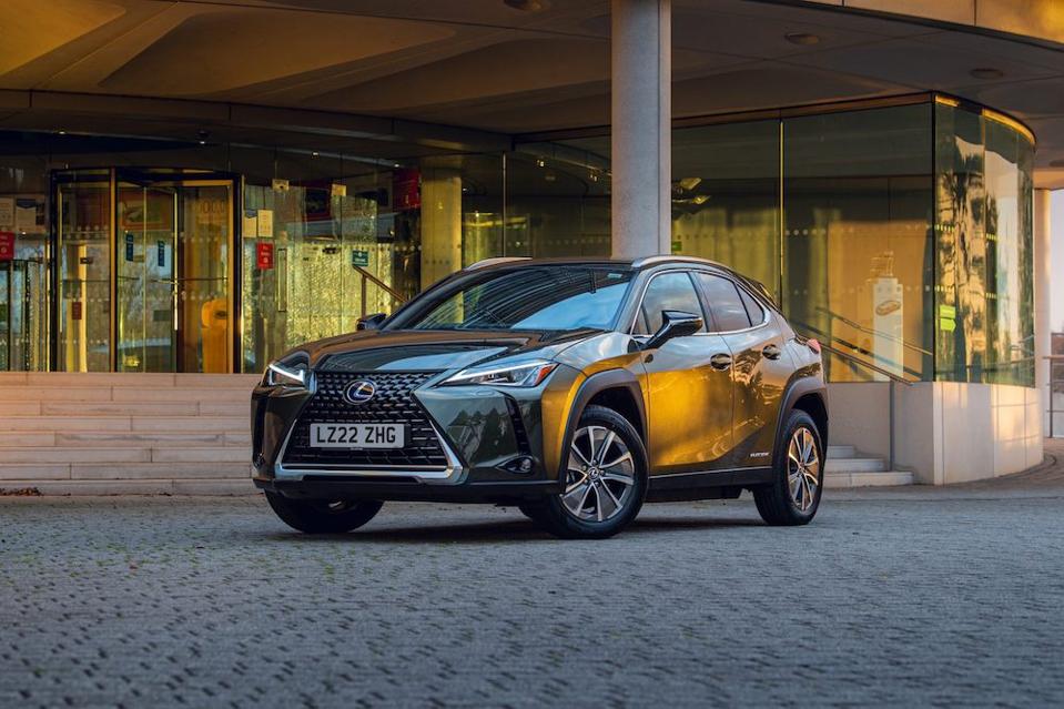 Electric Run-Around: Driving the Lexus UX 300e Urban Compact Crossover