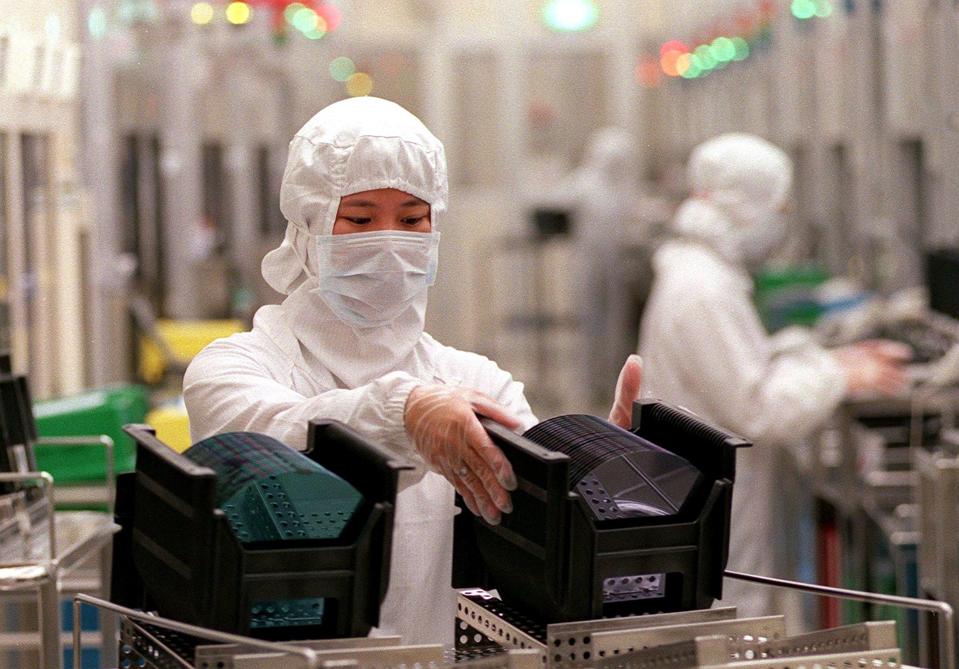Taiwan’s Momentum As Tech Hub “Waning,” AmCham Taiwan Says
