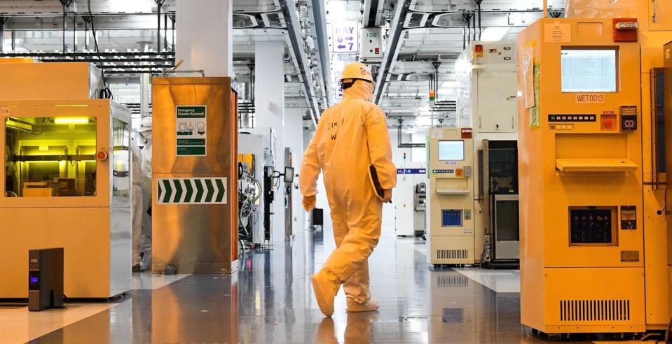 What’s Striking About Wolfspeed’s New Silicon Carbide Fab In Marcy, New ...