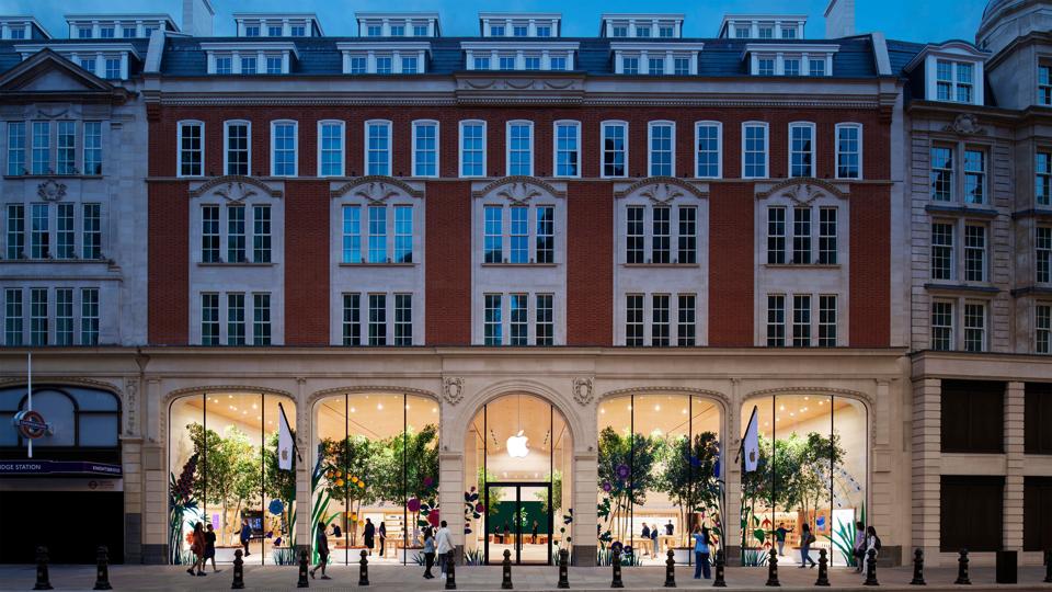 Apple’s Stunning New London Store Showcases Company’s Focus On AR