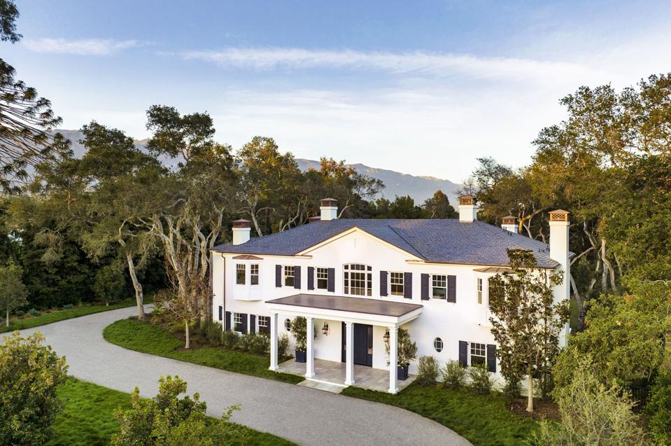 California Coastal Living Is A Breeze At Brand New $14.8 Million Estate ...