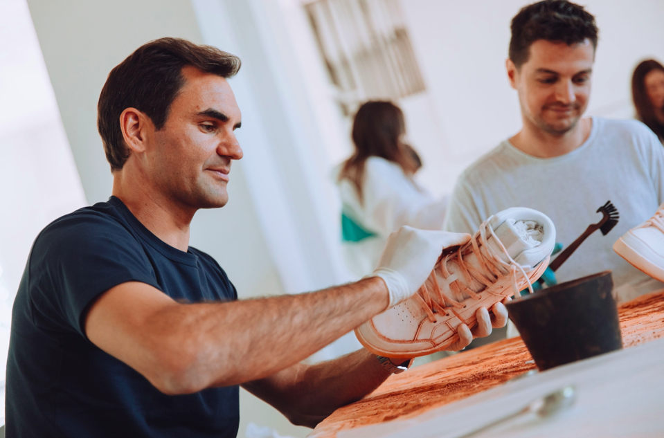 Roger Federer, Ronnie Fieg Collaborate: On's The Roger RF2 Set