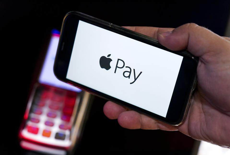 This Week In Credit Card News: Apple Pay Overtakes Mastercard; Most ...